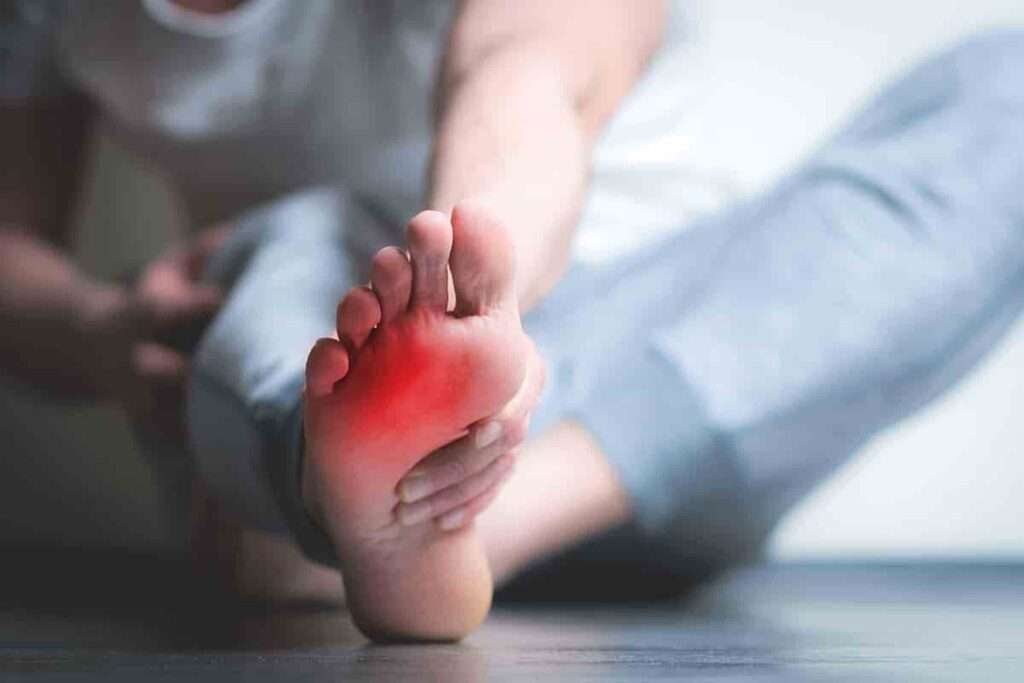 Metatarsalgia Causes & Treatment | Leading Health Podiatry